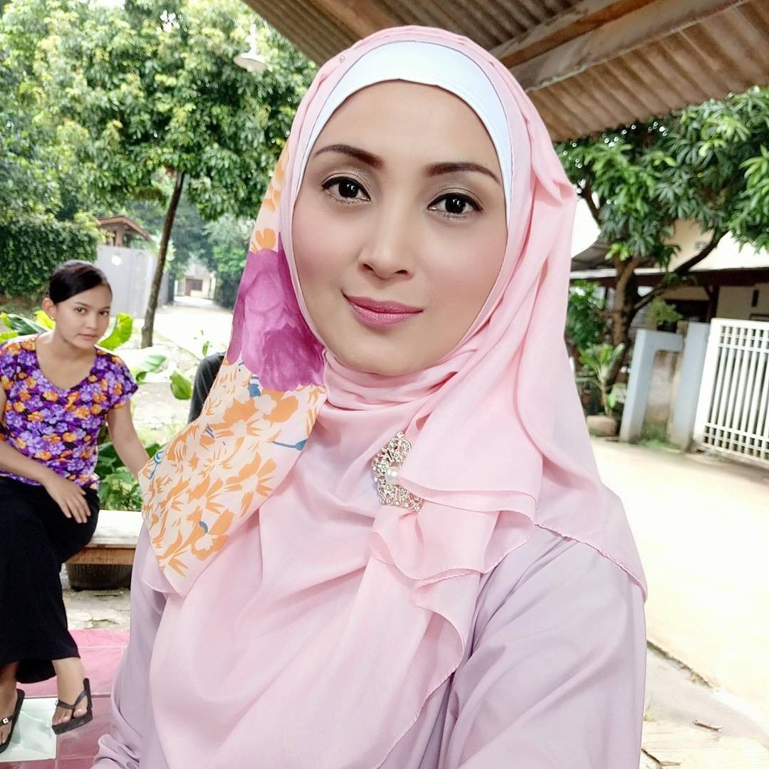 Potret Della Puspita, Pemeran Ratna di Sinetron Lawas Pernikahan Dini”