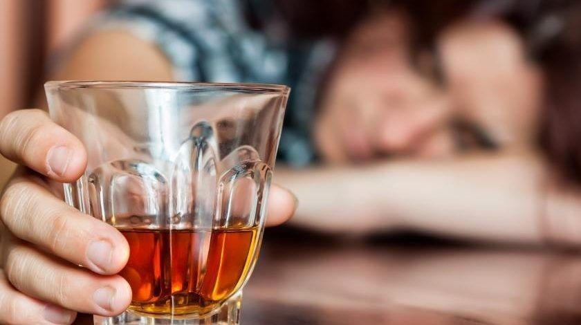 Daftar Kebiasaan Sepele Yang Bikin Wajahmu Kelihatan Lebih Tua