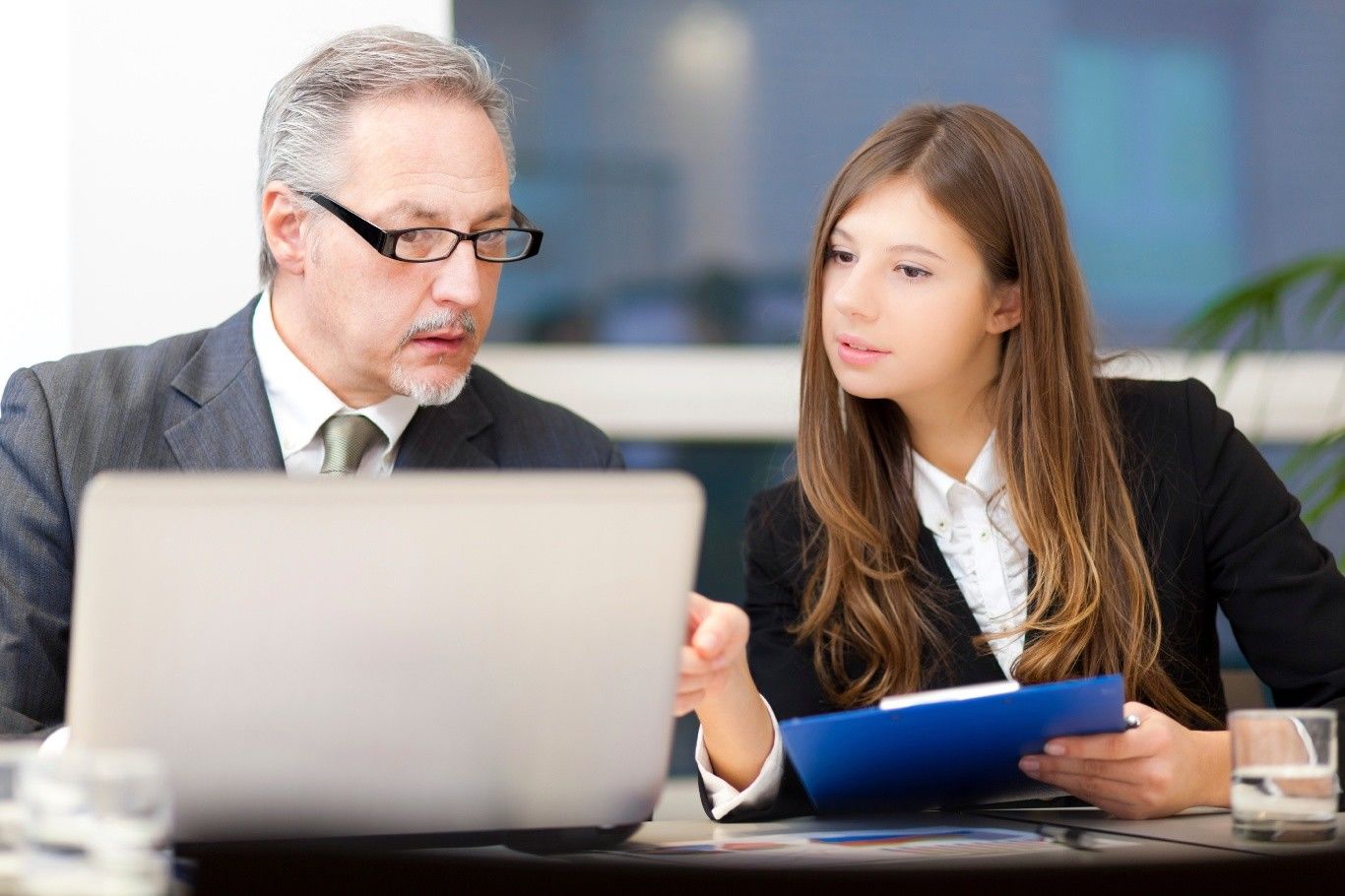 Catat, Ini 6 Hal Ini Wajib Dilakukan Pegawai Baru di Hari Pertama Kerja