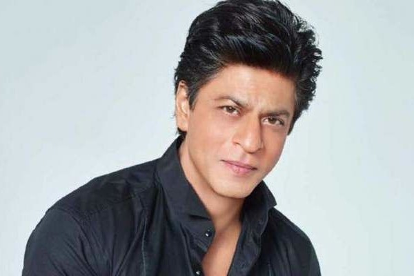 7 Aktor Bollywood Ini Punya Lesung Pipit Menggoda Lho 7 Aktor Bollywood Ini Punya Lesung Pipit Menggoda Lho