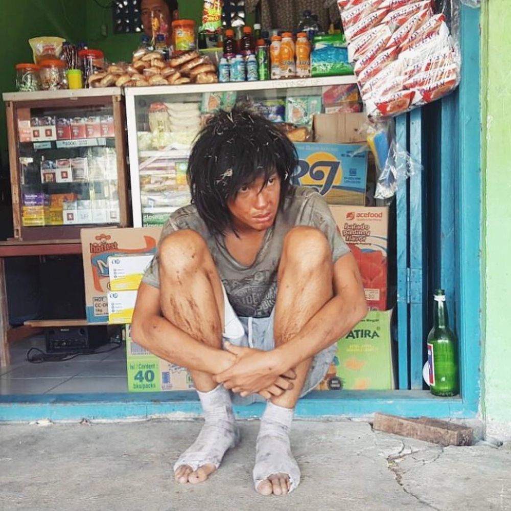 Peran Adipati Dolken jadi gelandangan Peran Adipati Dolken jadi gelandangan