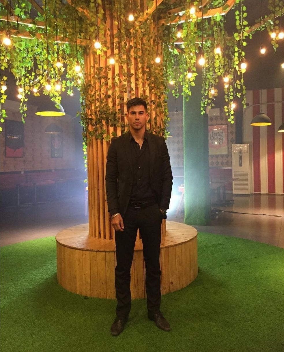 Yuk, Intip 10 Potret Delano Daniel, Si Aktor Menawan Asal Belanda