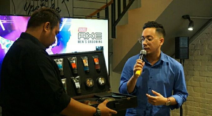 Trik PDKT Anti Mainstream ala Cowok AXE