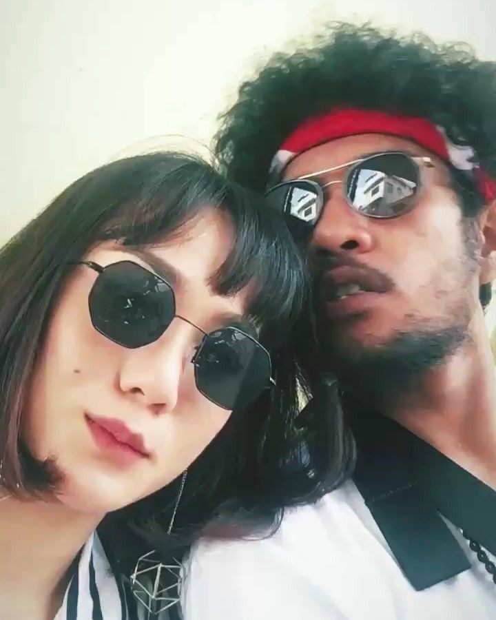 10 Potret Leona Agustine & Pacar yang Saling Melengkapi, Serasi Banget 10 Potret Leona Agustine & Pacar yang Saling Melengkapi, Serasi Banget
