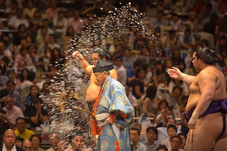 5 Fakta Menarik Seputar Olahraga Sumo Kebanggaan Orang Jepang
