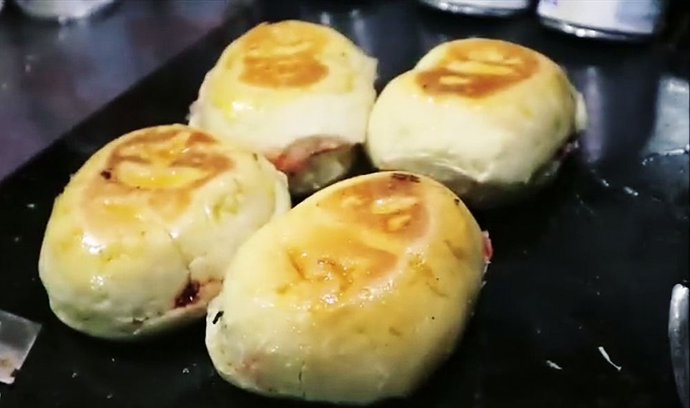 5 Menu Jajanan Enak di Bandung yang Wajib Kamu Santap – RISTIRINDI