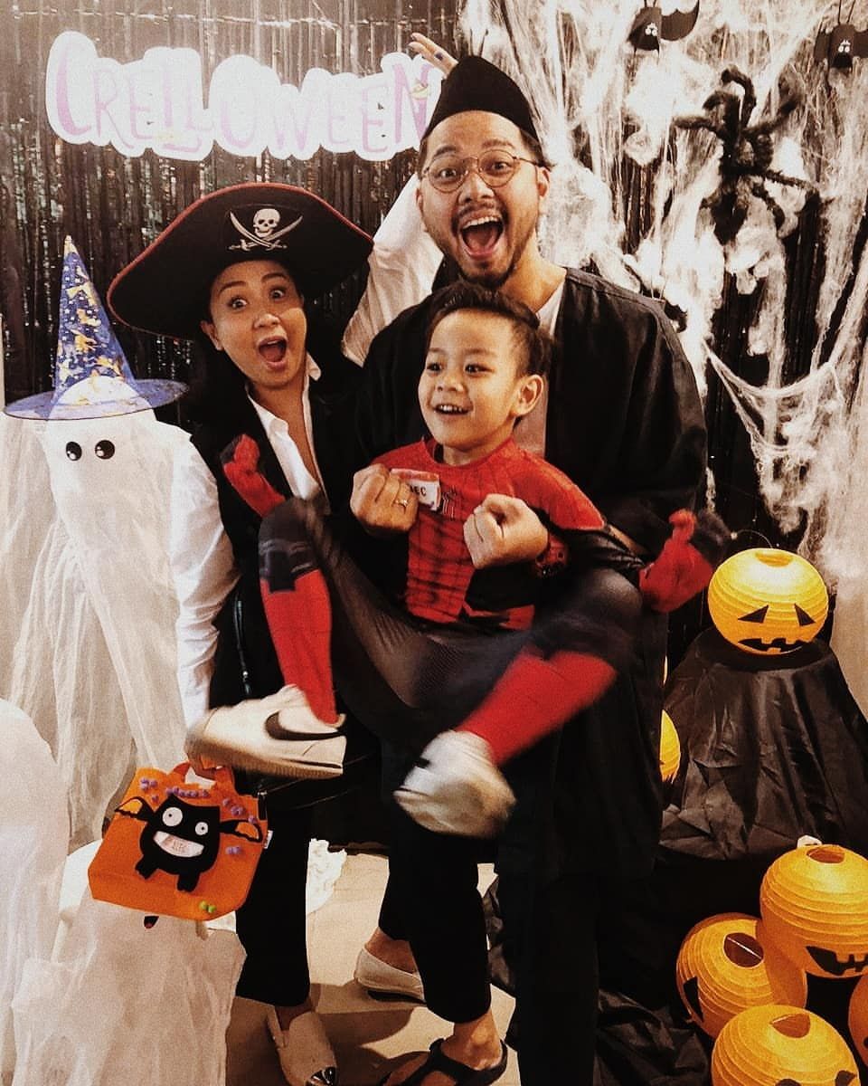 Masih Ingat Astrid Pelantun 'Mendua', Begini 10 Potret Terkininya