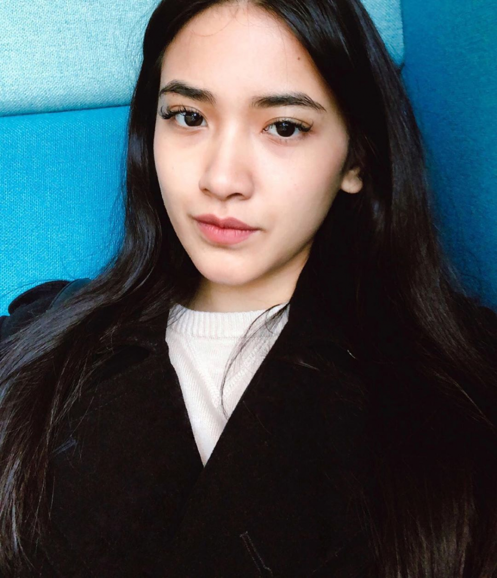 10 Potret Nadya Arina, Aktris FTV yang Curi Perhatian