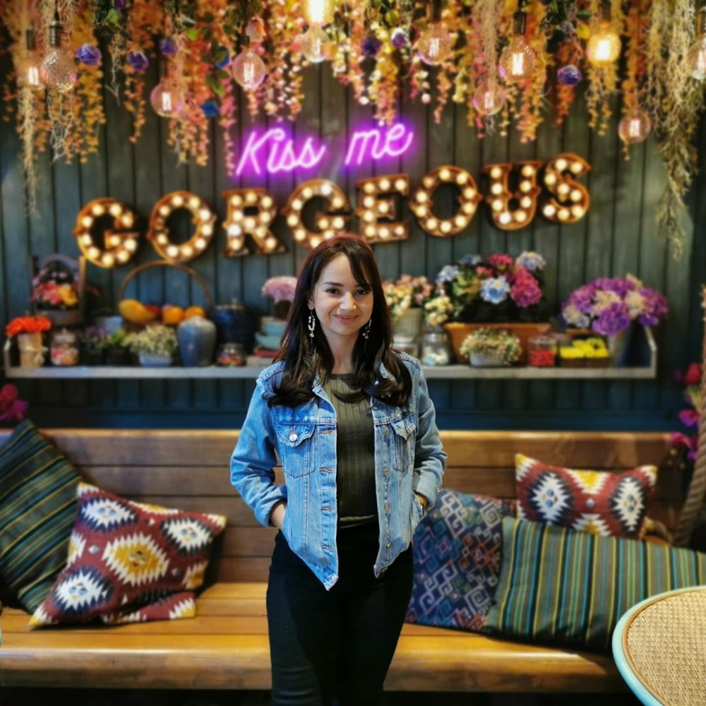 10 Potret Hits Angelica Simperler, Bintang Baru di Preman Pensiun 4