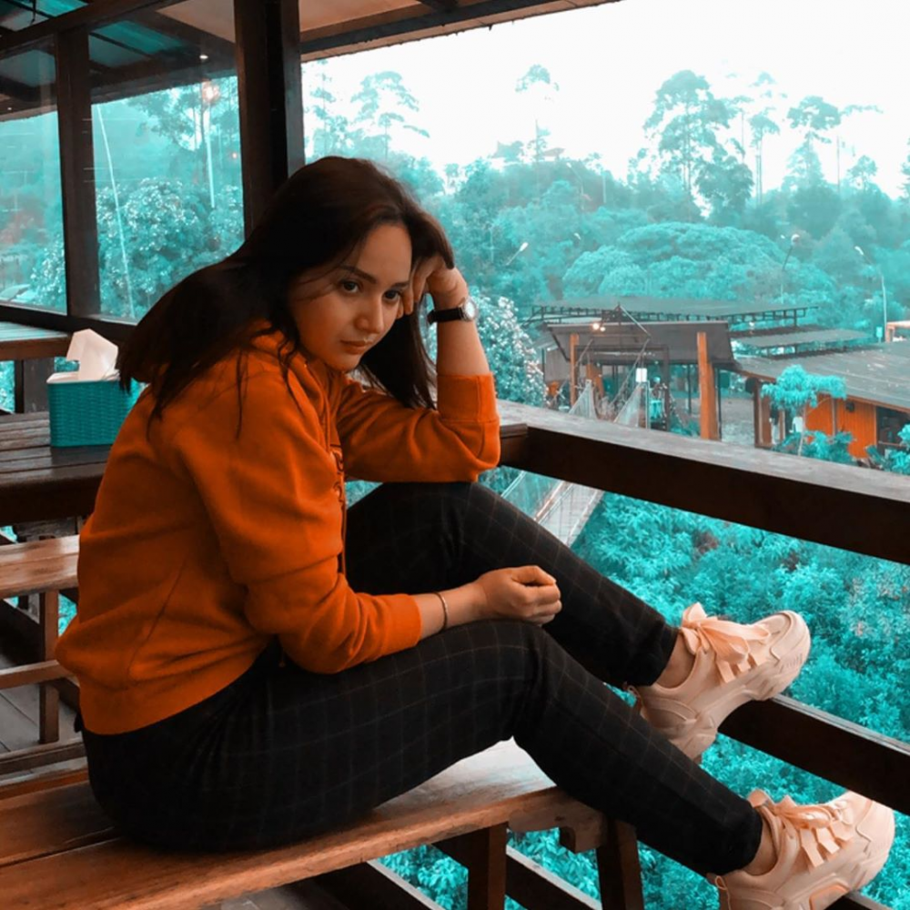 10 Potret Hits Angelica Simperler, Bintang Baru di Preman Pensiun 4