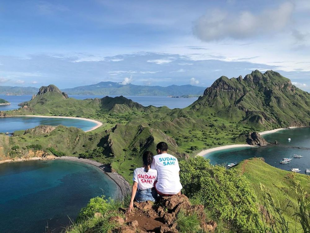 Umumkan Kehamilan, 10 Momen Mesra Tiwi eks T2 dan Arsyad Rahman