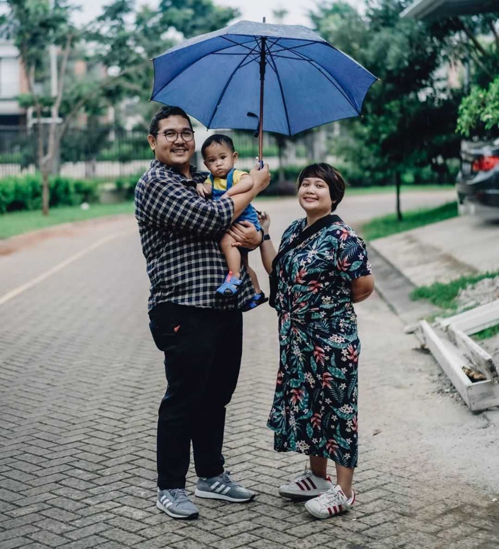 10 Potret Harmonis Keluarga Ery Makmur, Adem Ayem dan Jauh dari Gosip!