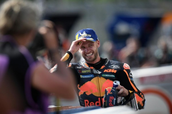 Penjelasan Brad Binder Turun ke Podium 3 MotoGP Thailand Penjelasan Brad Binder Turun ke Podium 3 MotoGP Thailand