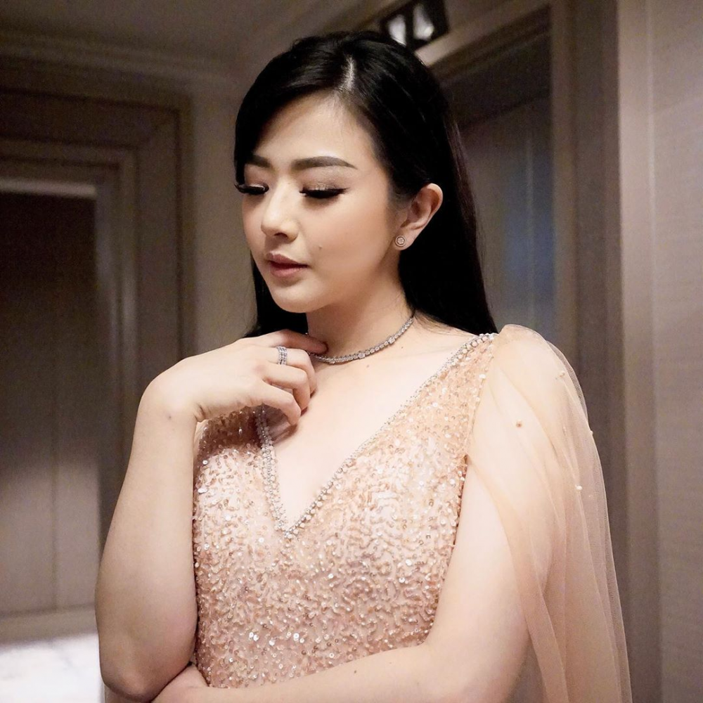 Mama Muda Hits, 10 Potret Franda yang Makin Stunning di Usia 33 Tahun