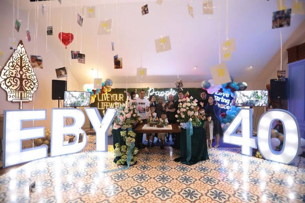 10 Momen Ultah serta Wedding Anniversary Ibas Yudhoyono - Aliya Rajasa 10 Momen Ultah serta Wedding Anniversary Ibas Yudhoyono - Aliya Rajasa