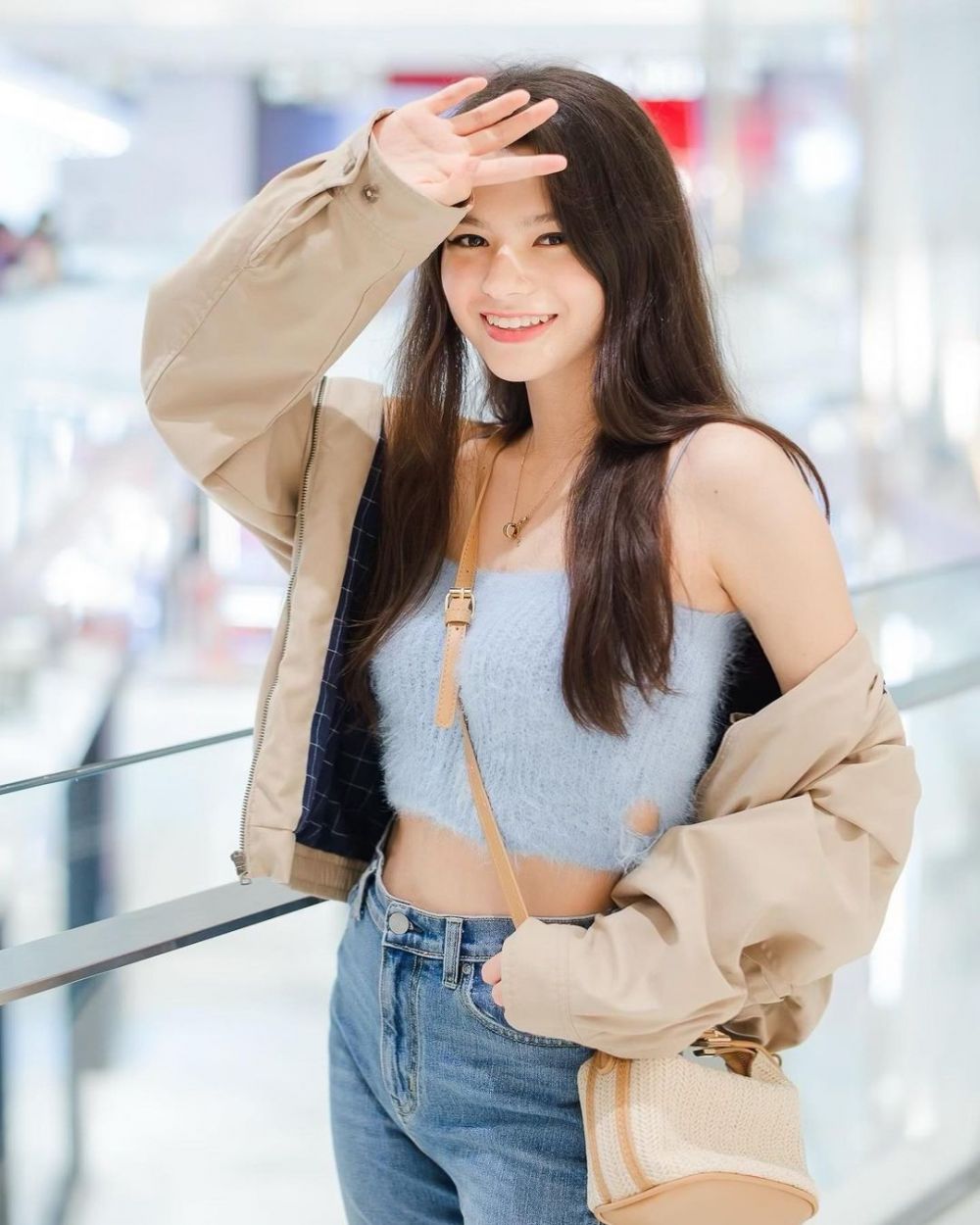 10 Fakta Becky Armstrong Ini Bikin Berdecak Kagum