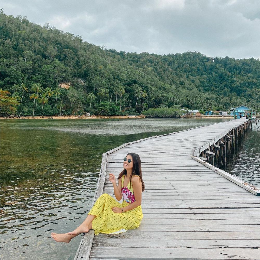 Pengantin Baru, Ini 10 Potret Kece Atries Angel saat Lagi 'Nyeker'