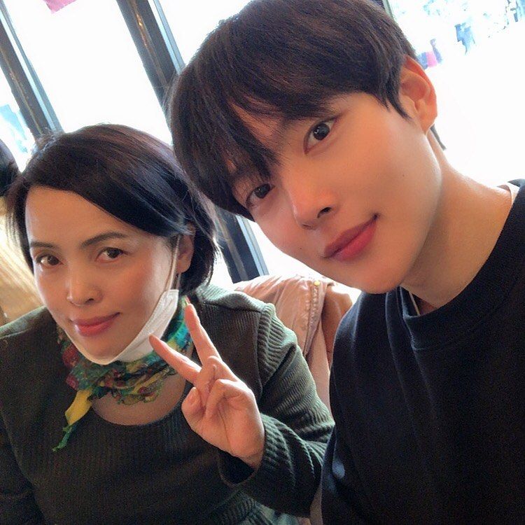 10 Fakta Kim Min Gi Yang Curi Perhatian Di True Beauty