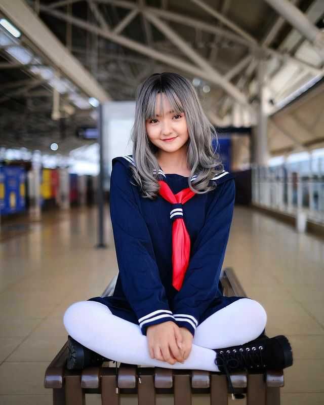 9 Potret Anya Anjani Selebgram Tangerang Bak Karakter Anime