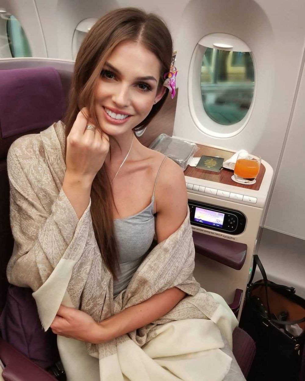 9 Potret Marta Stepien Miss Universe Kanada 2018