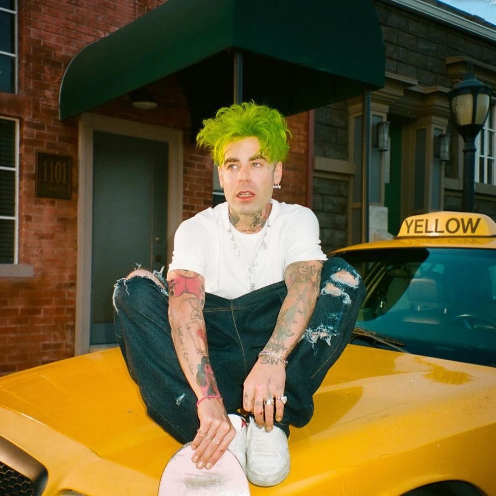 Fakta Menarik Rapper Asal Amerika Mod Sun