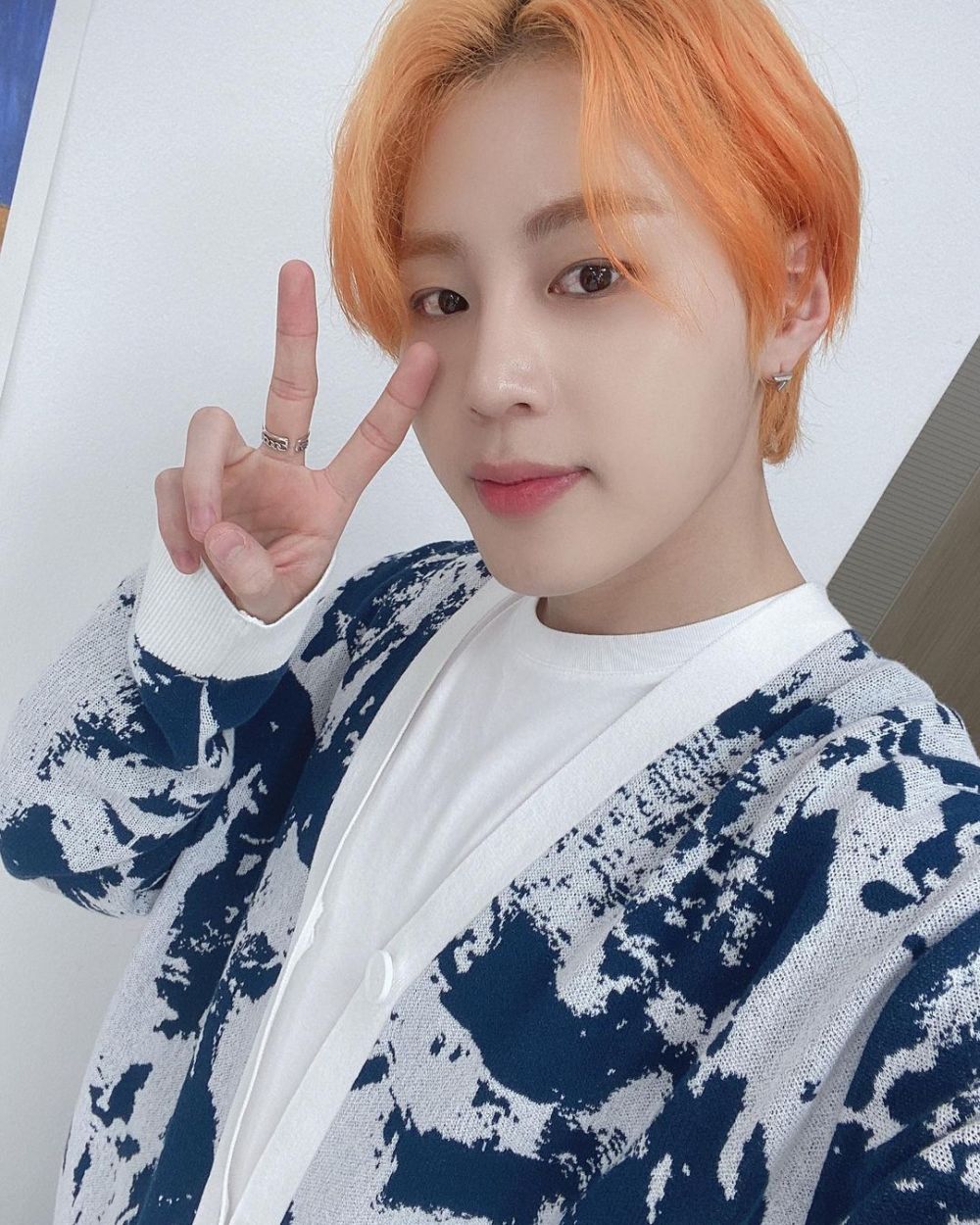 9 Potret Ha Sung Woon, Pengisi Soundtrack di True Beauty