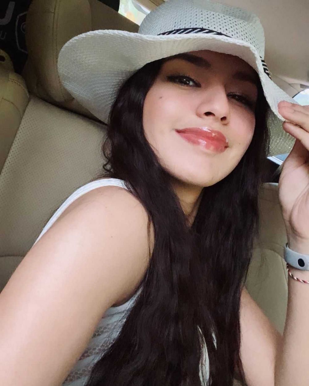 10 Potret Terbaru Susan Sameh yang Makin Stunning