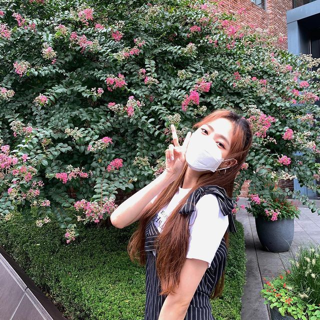 9 Potret ChaeA, Main Dancer REDSQUARE yang Stunning Abis!