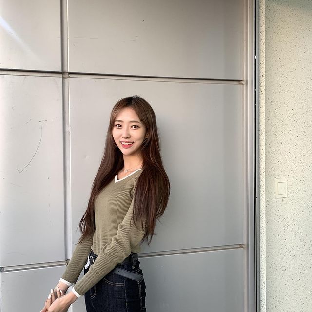 9 Potret ChaeA, Main Dancer REDSQUARE yang Stunning Abis!