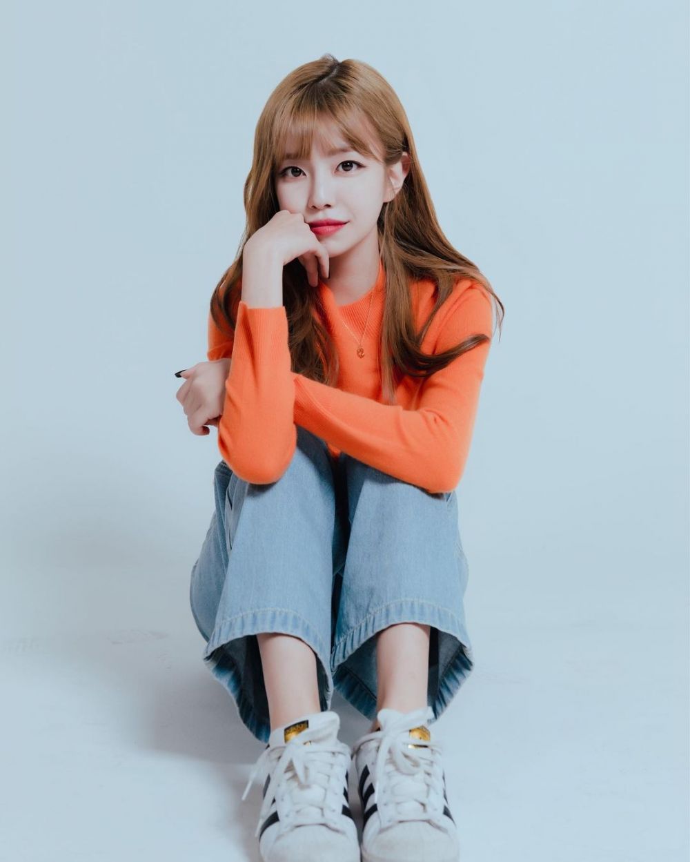 9 Potret Gowoon yang Putuskan Hengkang dari Berry Good