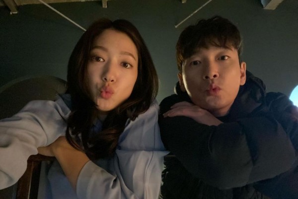 10 Potret Serasi Cho Seung Woo Dan Park Shin Hye Di Drama