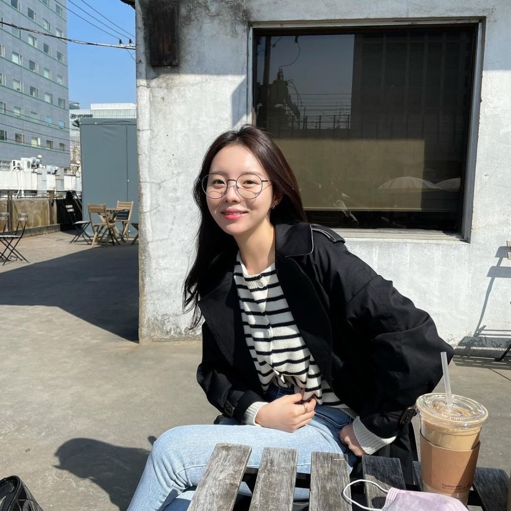 Potret Jung Jiwoo Kakak J-Hope BTS Potret Jung Jiwoo Kakak J-Hope BTS
