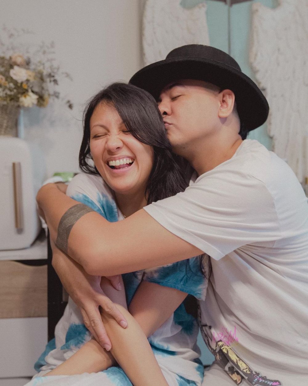 10 Potret Ryan Delon dan Sharena yang Makin Romantis