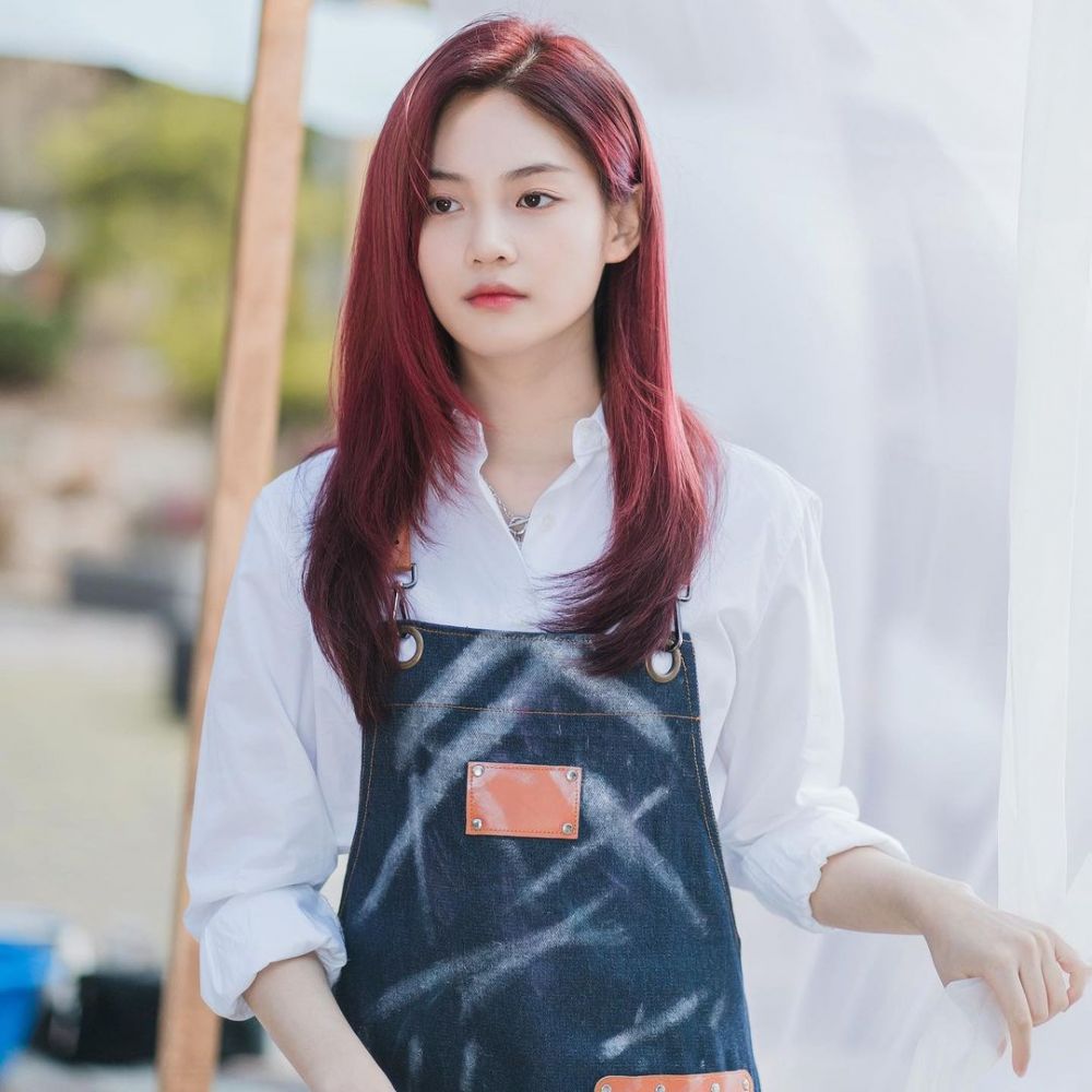 10 Potret Karakter Woo Da Vi di Blue Spring From A Far