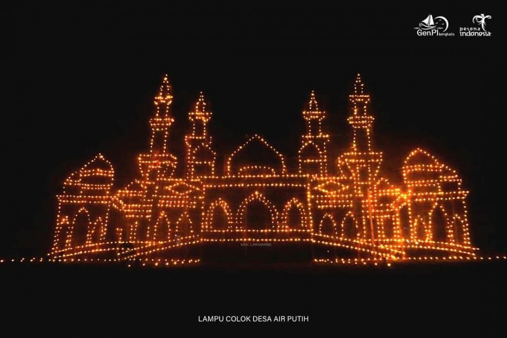 Semarak Tradisi Lampu Colok di Riau
