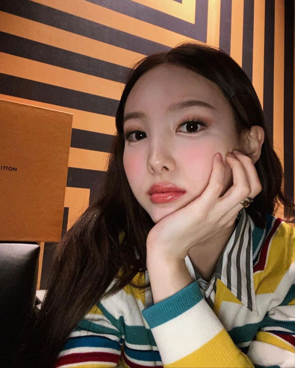 9 Visual Imut Si Fake Maknae Nayeon Twice Dari Dekat