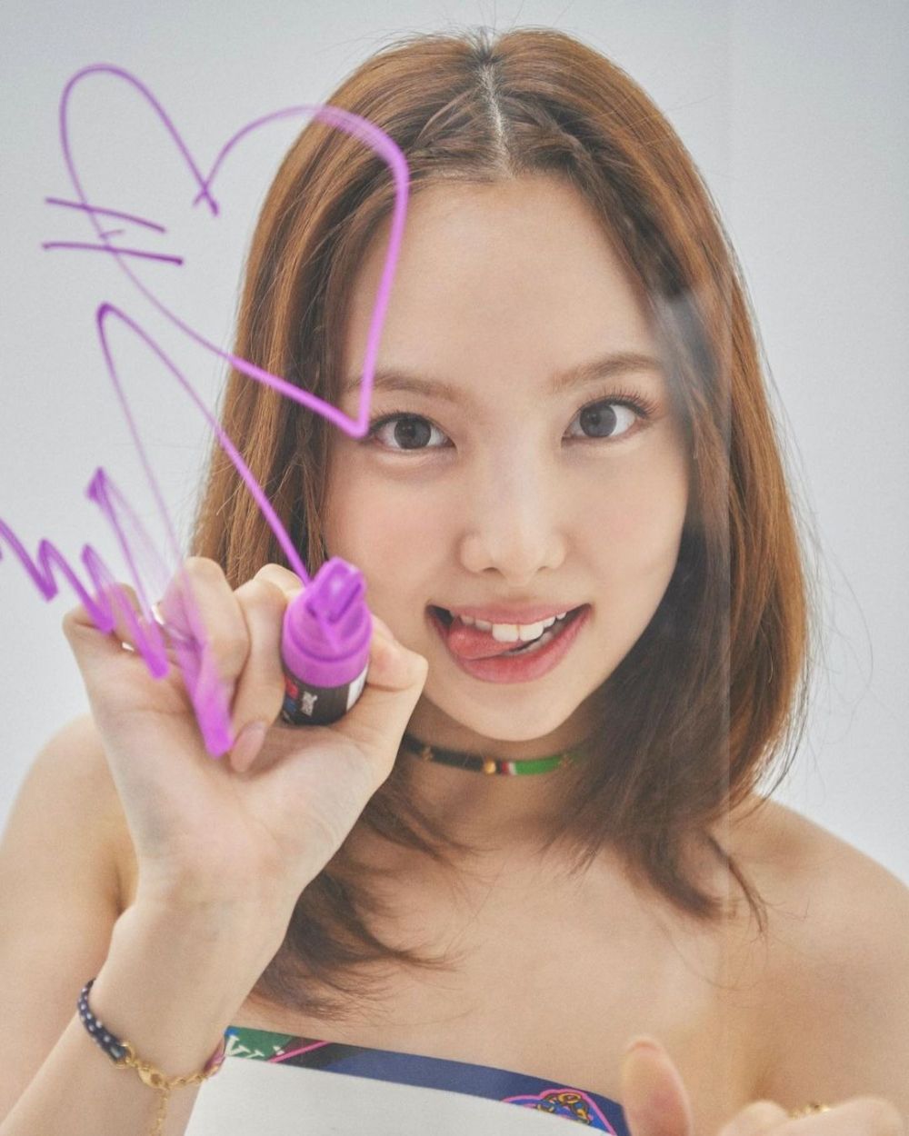 9 Visual Imut Si Fake Maknae Nayeon Twice Dari Dekat