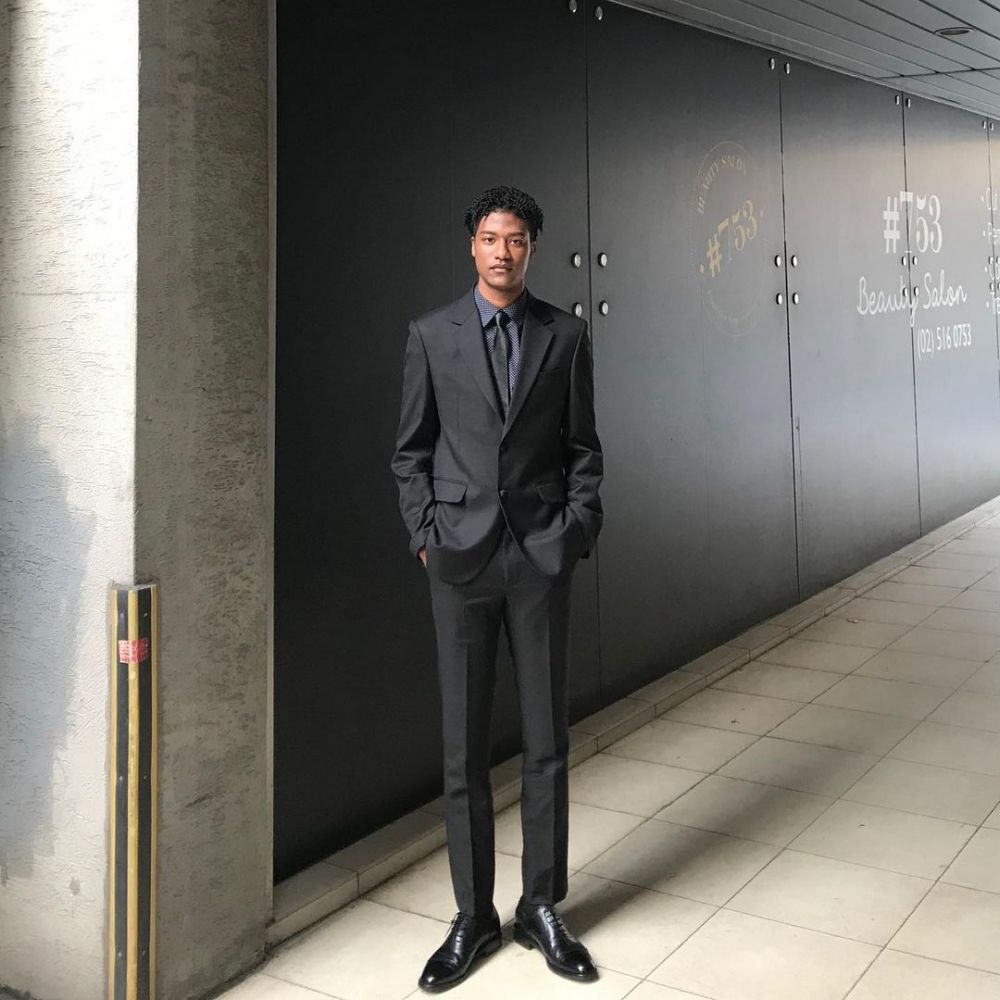 Potret Han Hyun Min, Model yang Main di So Not Worth It