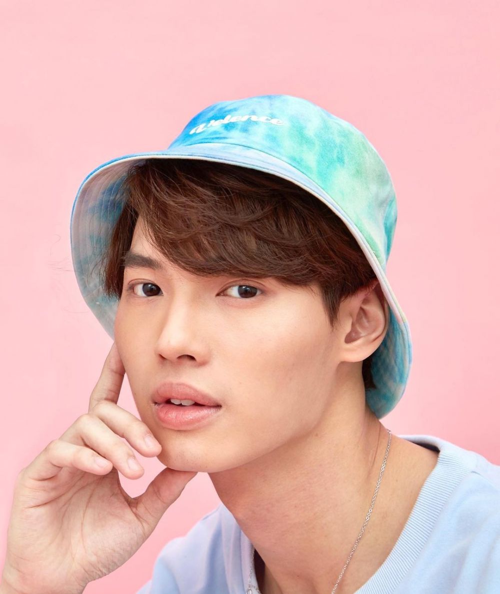 15 Aktor GMMTV dengan Tinggi Badan Lebih dari 183 cm