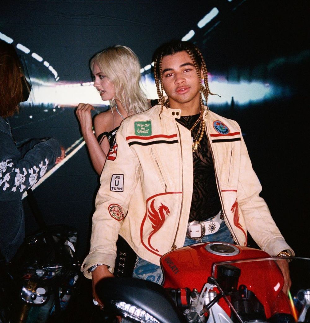 10 Potret 24kGoldn, Rapper Pengisi OST Fast & Furious