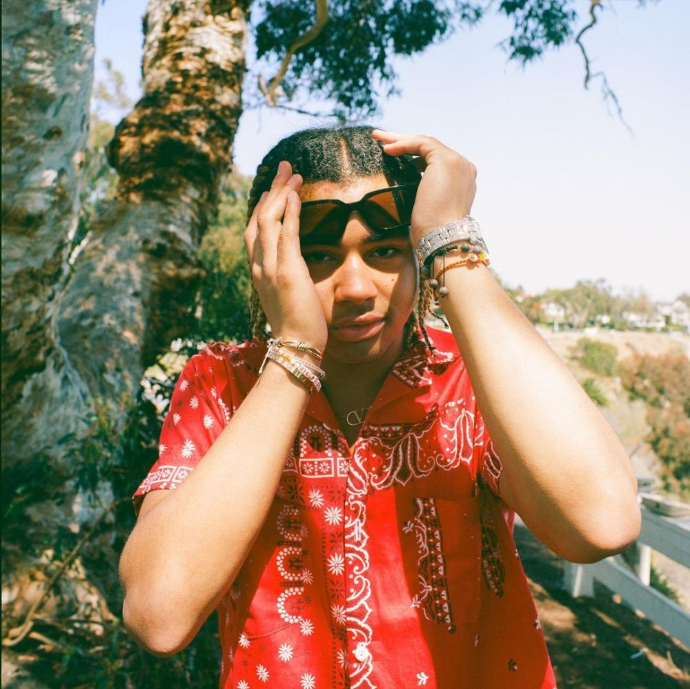 10 Potret 24kGoldn, Rapper Pengisi OST Fast & Furious