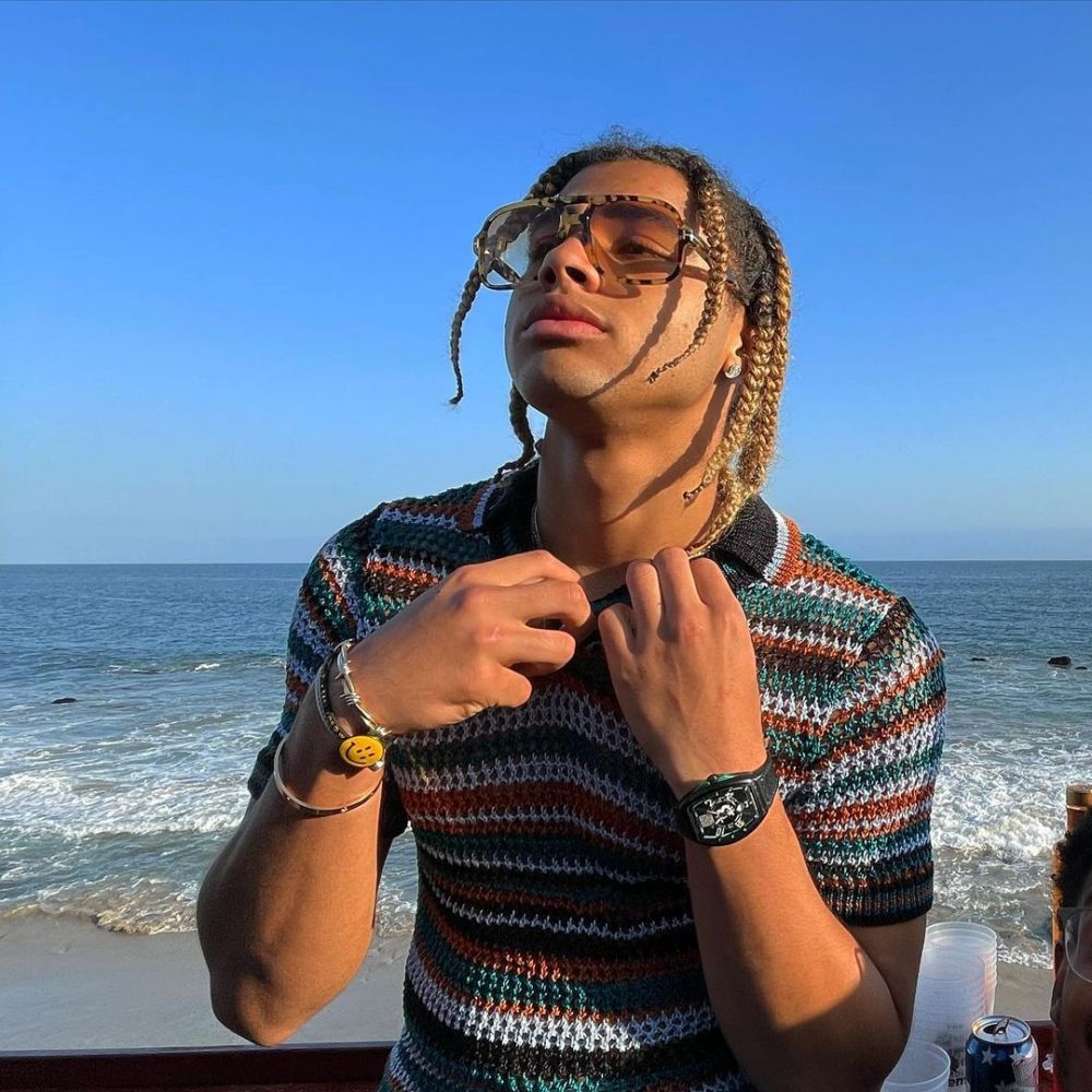 10 Potret 24kGoldn, Rapper Pengisi OST Fast & Furious