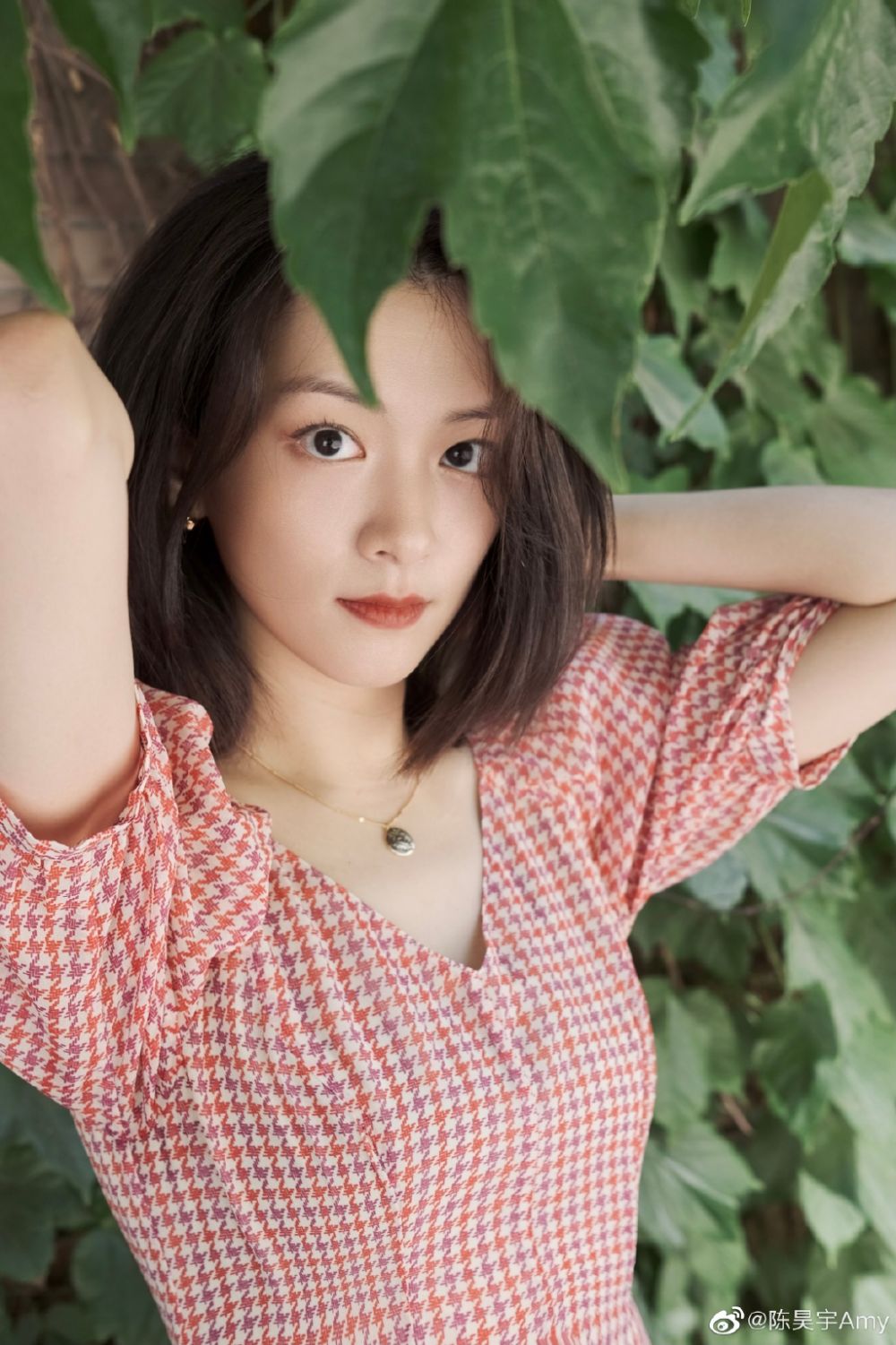 Potret Amy Chen yang Comeback di CDrama First Love Again