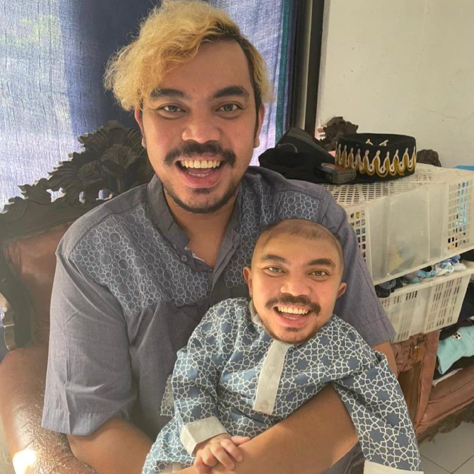 9 Potret Ananta Rispo, Komika dengan Julukan Dewa Komedi