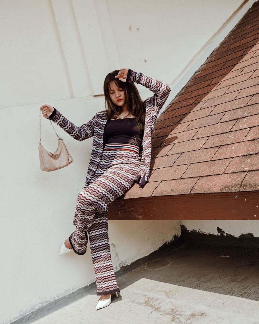 10 Ide OOTD Marsha Aruan dengan Outfit One Set