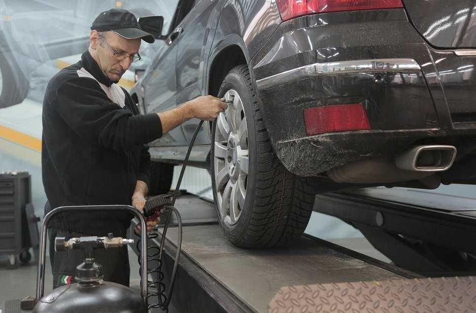 Cara Mudah Menambal Ban Tubeless Sendiri Cara Mudah Menambal Ban Tubeless Sendiri