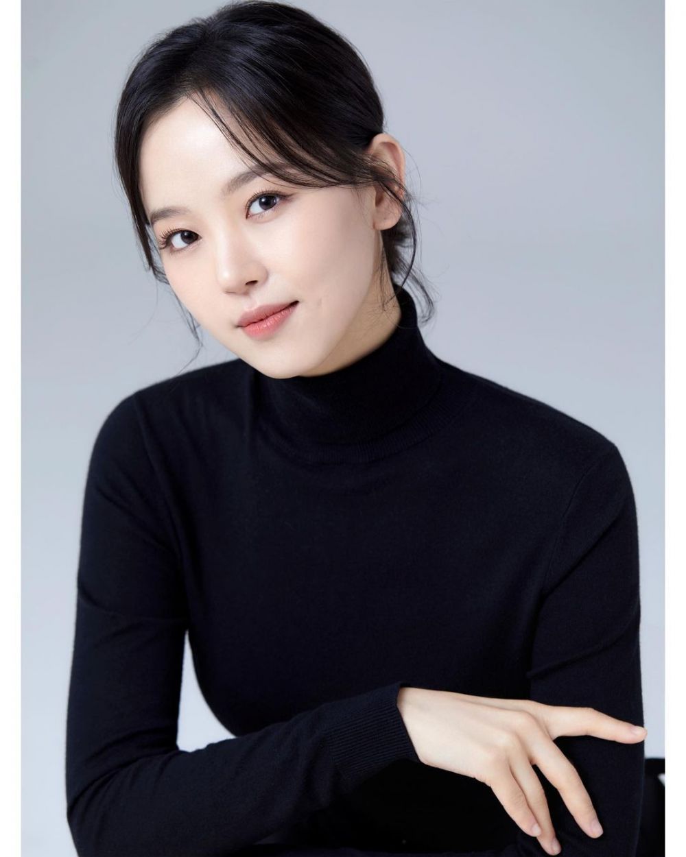 10 Fakta Kang Han Na yang Comeback di Drama Bite Sisters