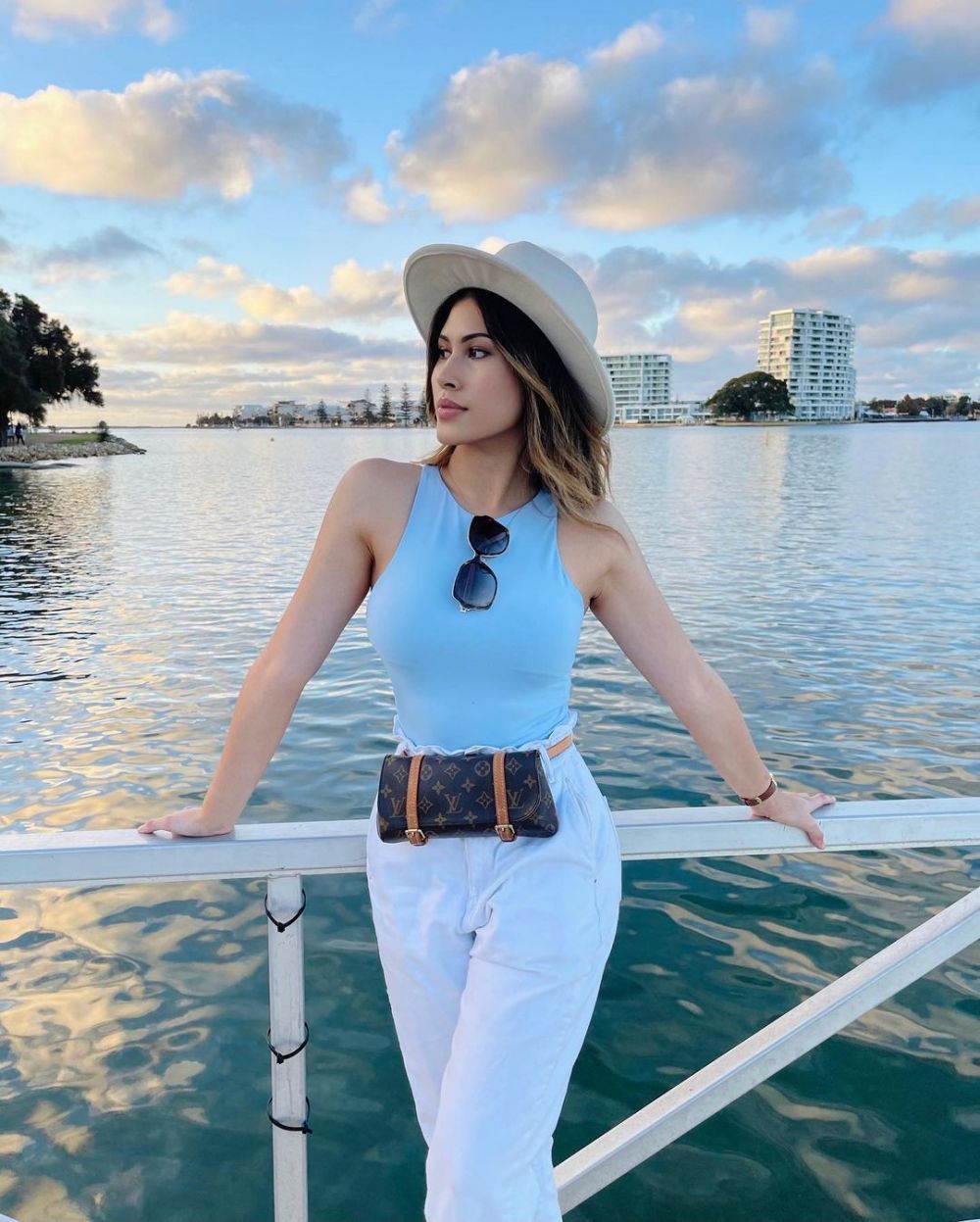 10 Potret Memesona Sabrina Eben, Putri Cindy Claudia Harahap