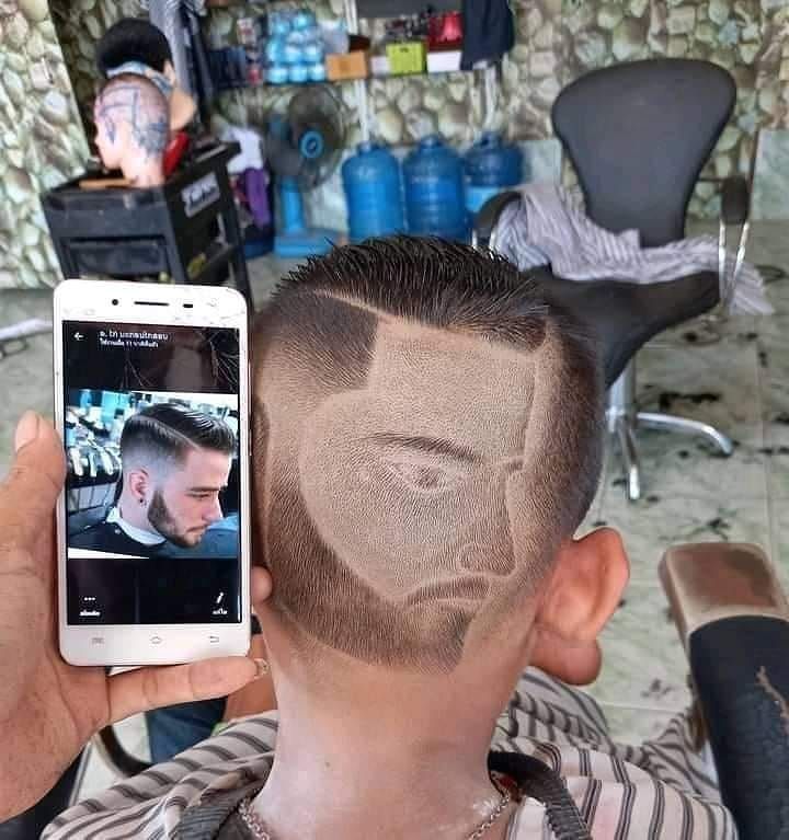 Potret Cukuran Rambut Ekstrem Ini Pancing Gelak Tawa