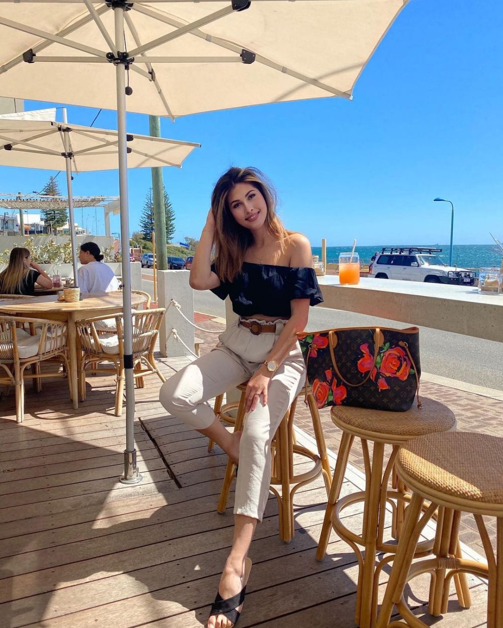 10 Potret Memesona Sabrina Eben, Putri Cindy Claudia Harahap